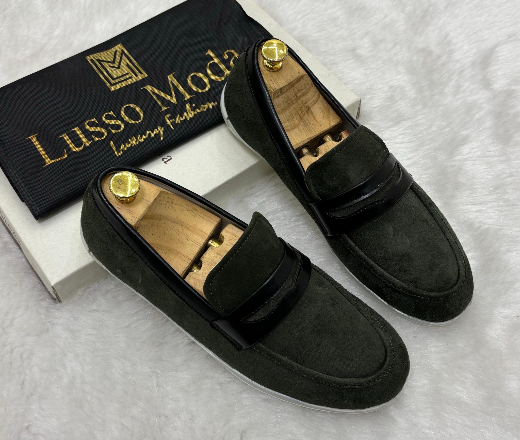 Luxary Lusso Moda Formal Shoes On Full Cash On Delivery