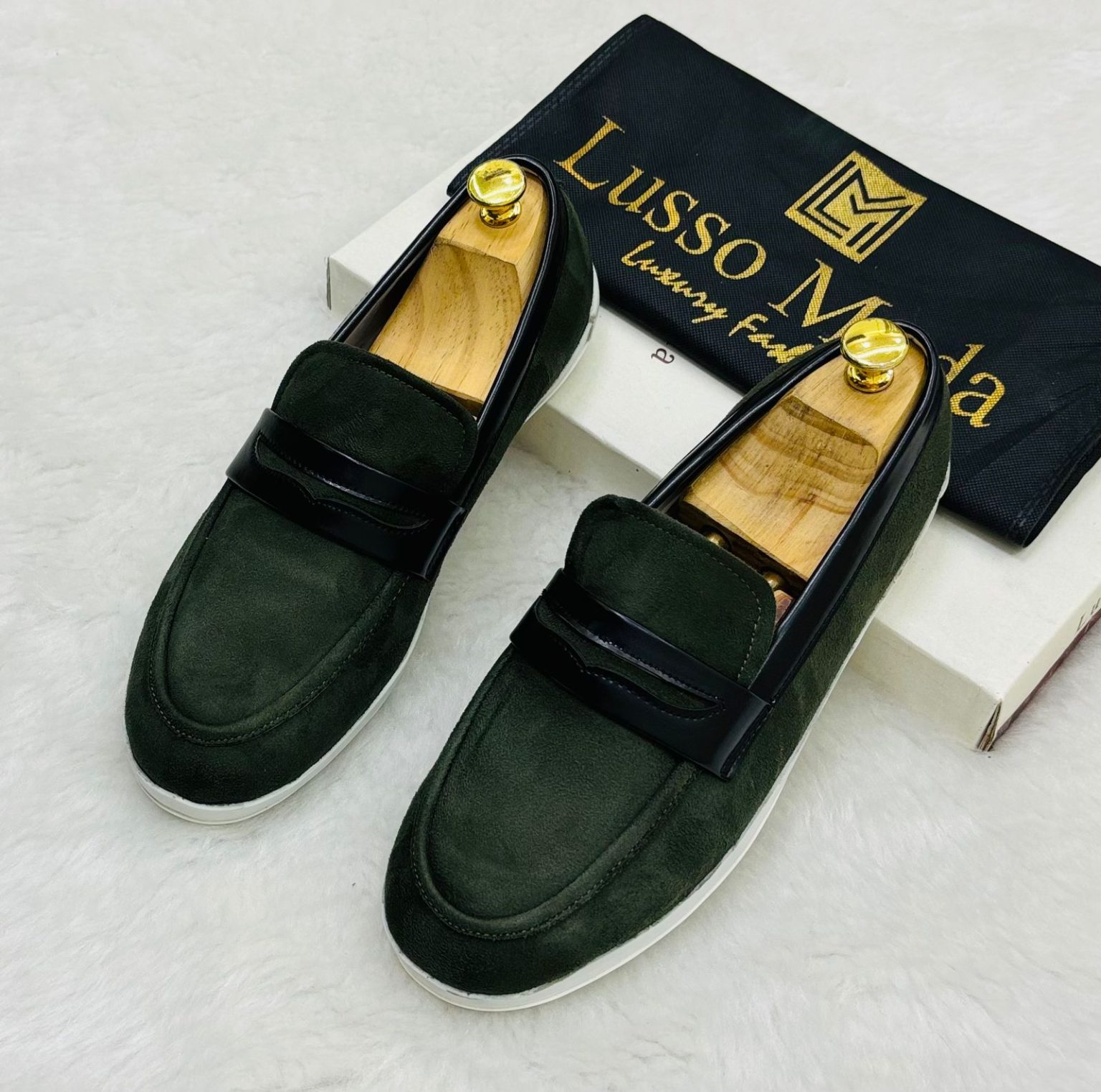 Luxary Lusso Moda Formal Shoes On Full Cash On Delivery