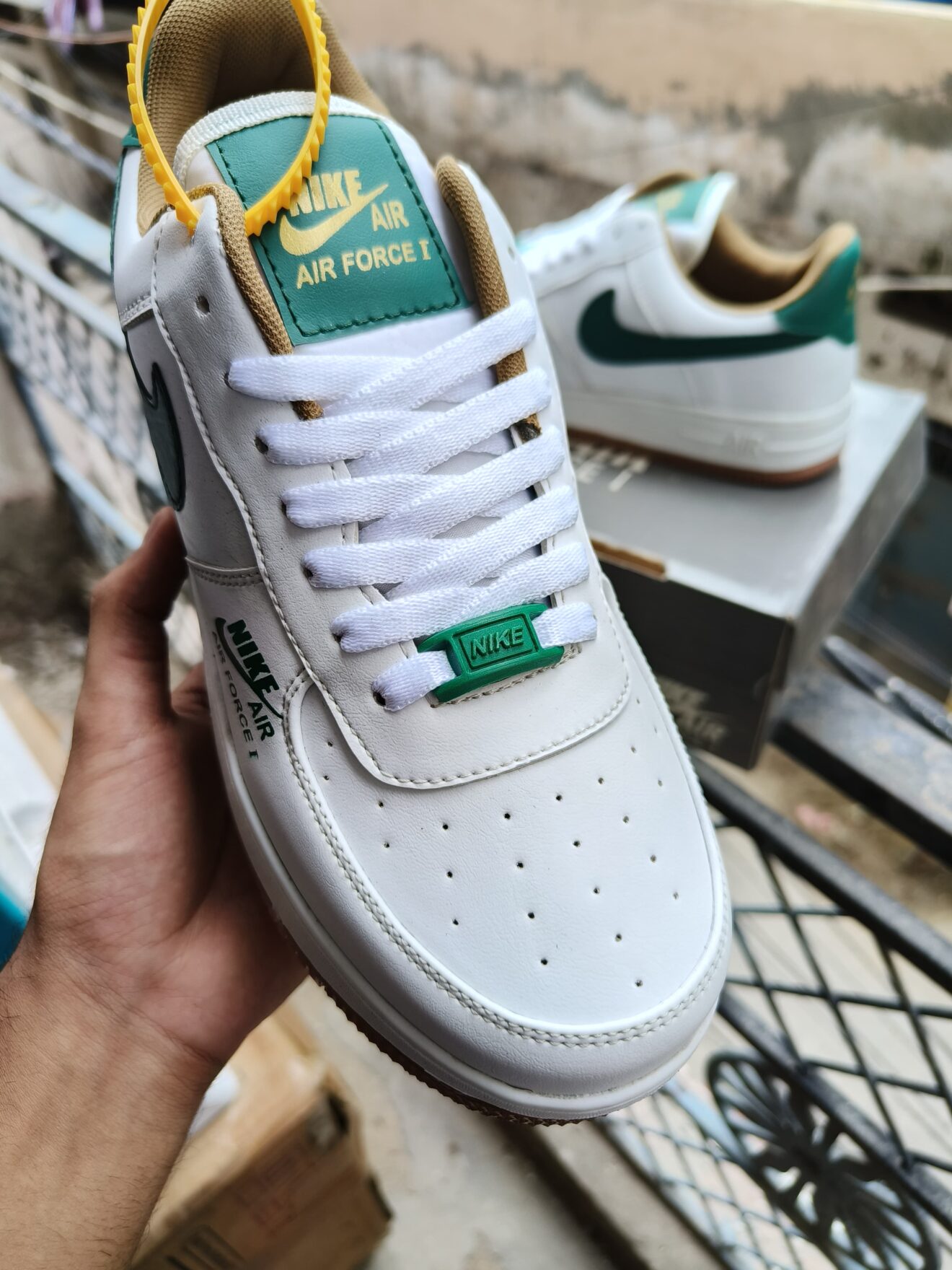 FIRST COPY NIKE AIRFORCE 1 HAMAWA