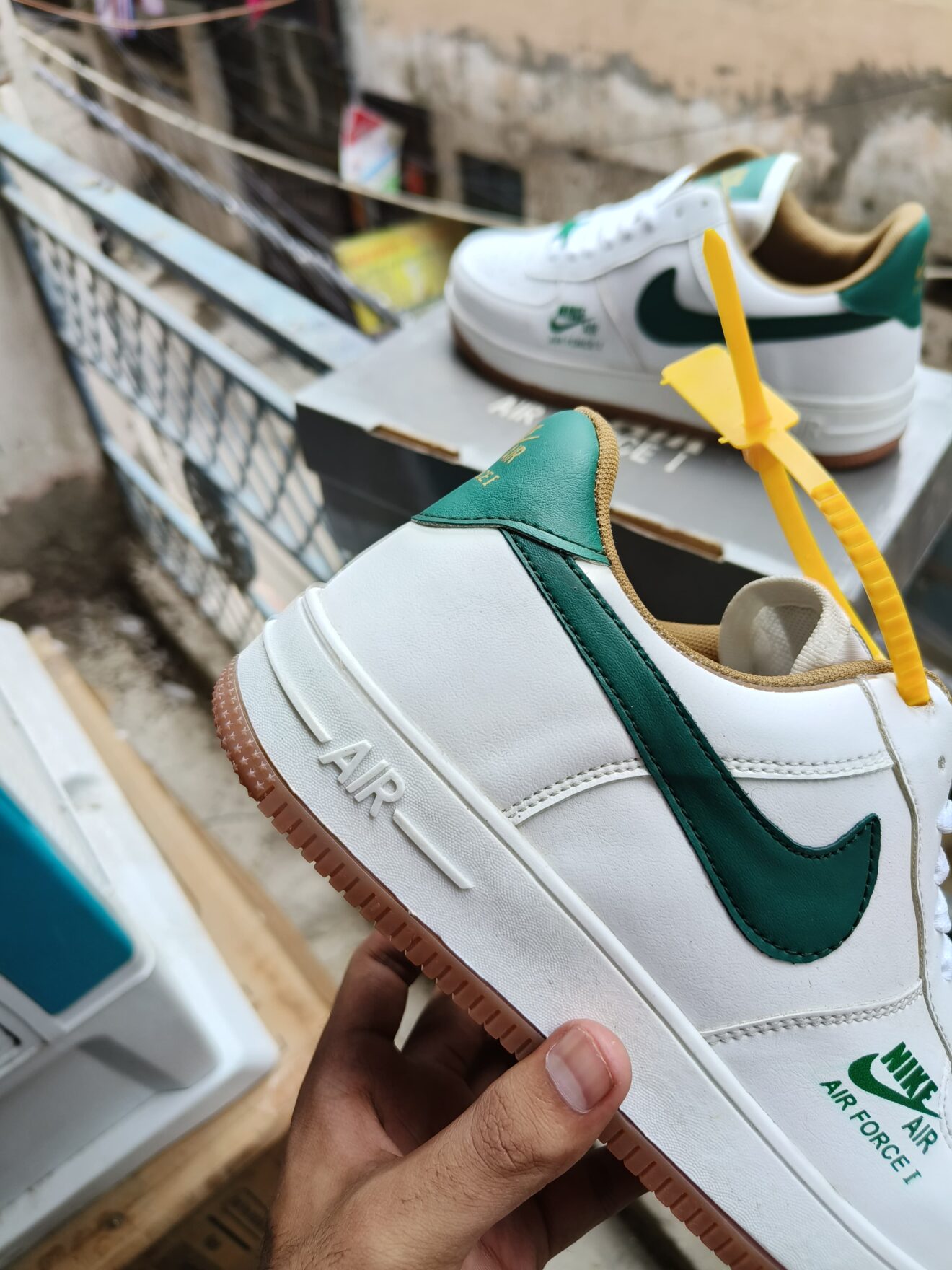 FIRST COPY NIKE AIRFORCE 1 HAMAWA